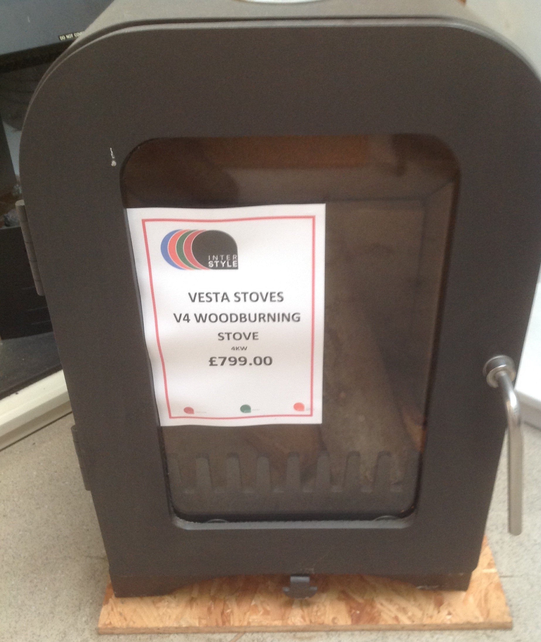 Vesta V4 Woodburning Stove CLEARANCE - EX DISPLAY MODEL | Fireplaces ...